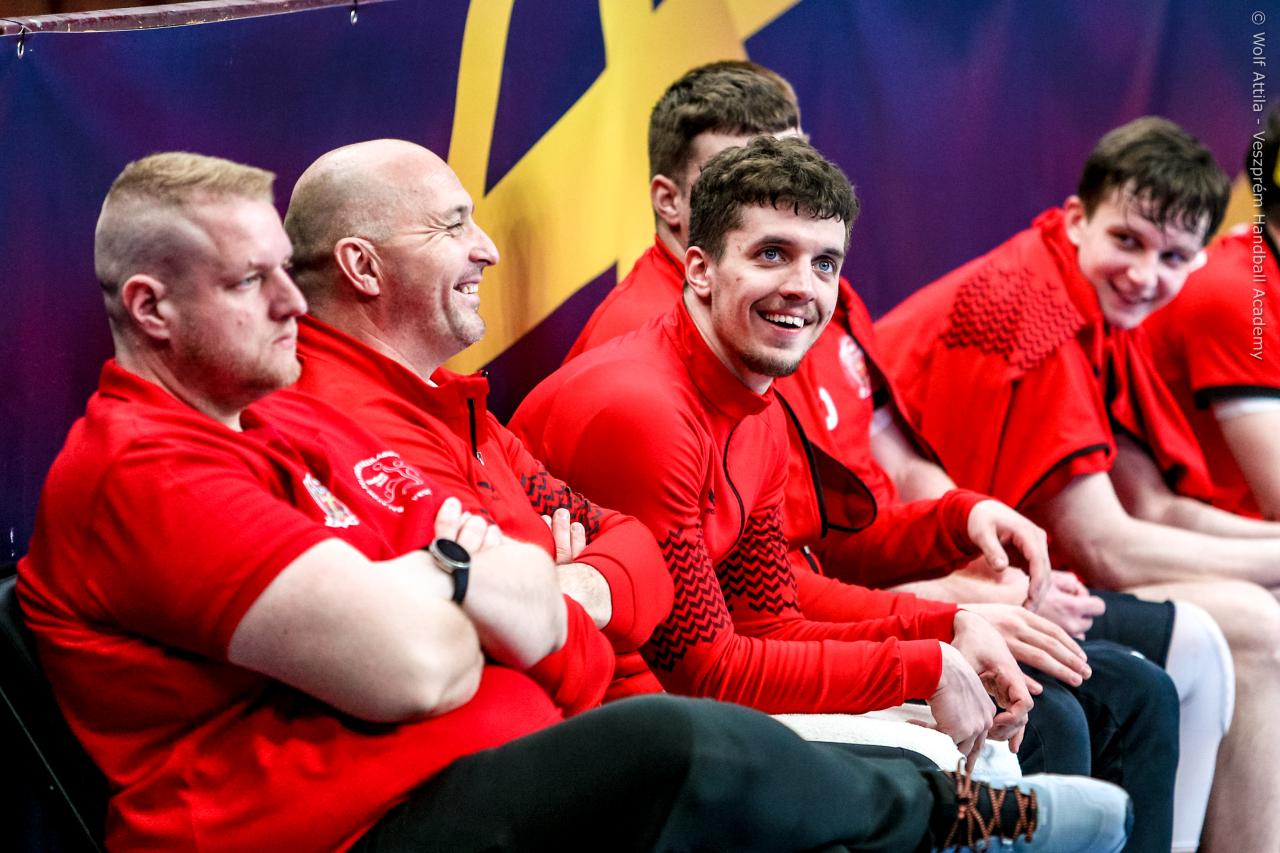 NB I/B - Veszprém Handball Academy